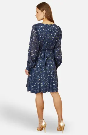YUMI Star Print Foil Long Sleeve Dress