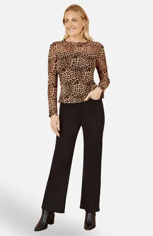 YUMI Leopard Print Mesh Fitted Top