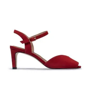 Bernardo Hartley Mid Heel Sandal - Dark Red