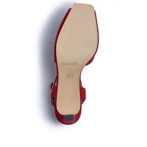 Bernardo Hartley Mid Heel Sandal - Dark Red