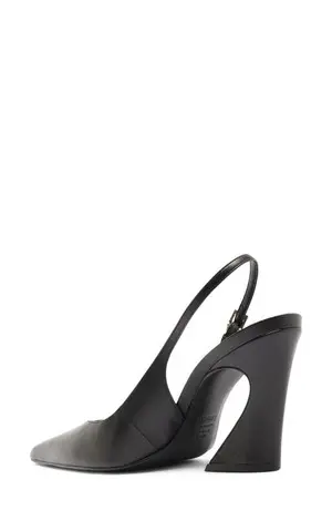 Schutz Lexi Leather Slingback Pump - Black