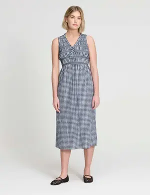 FINERY LONDON Petite Hadlee Gingham Shirred Midi Dress