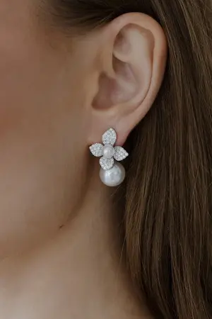 UNTAMED PETALS Magnolia Pearl And Crystal Earrings