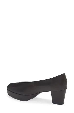 Jeffrey Campbell Chapters2 Platform Pump