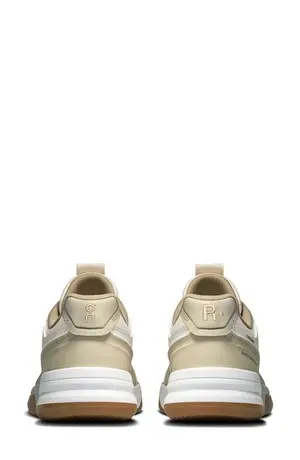 On The Roger Clubhouse Pro 2 Tennis Shoe - Grain/dew