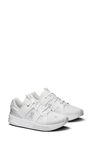 On The Roger Clubhouse Pro 2 Tennis Shoe - White/ivory