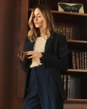 CARTOLINA Willow Crepe Blazer