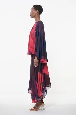LEEM Cape Sleeve Printed Top