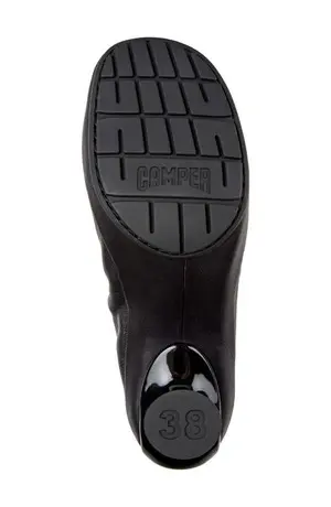 Camper Right Nina Leather Pump - Black