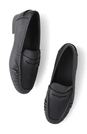 Madewell The Ashley Ruched Loafer - True Black