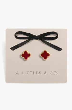 A LITTLES & CO Signature Clover Stud Earrings In Gold-tone Plating - Red Clover Stud