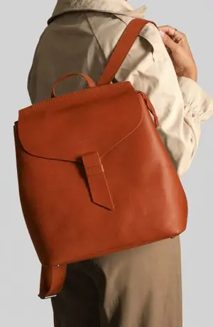 Écotorie Clementine Leather Backpack