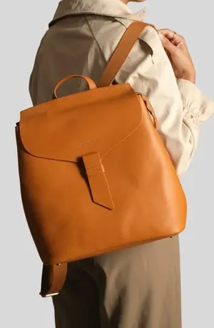 Écotorie Clementine Leather Backpack
