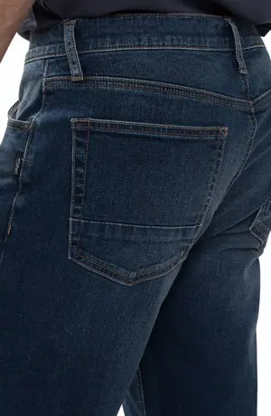SILVER JEANS CO. Machray Athletic Fit Straight Leg Jeans