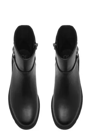 Clarks Code L Bay Leather Bootie - Black Leather