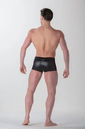 HOM Woh Night Universe Trunk