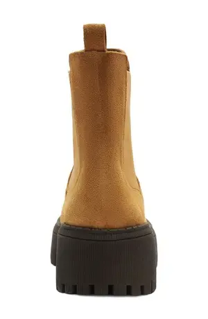 AREZZO Annie Lug Sole Chelsea Boot - Stracci
