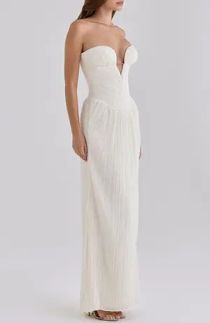 House Of Cb Valeriana Strapless Pleated Gown - White