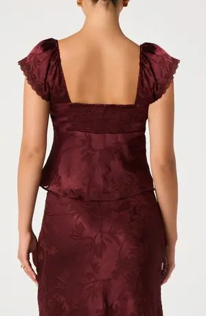 Astr The Label Vanessa Lace Trim Jacquard Top