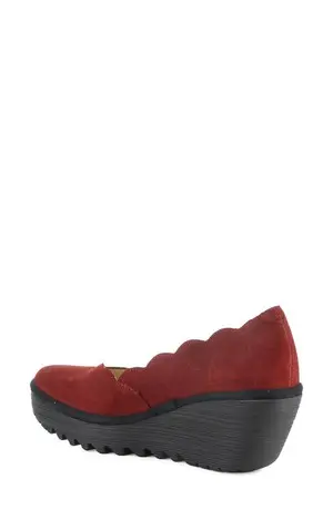 Fly London Yerk Wedge Pump - Red