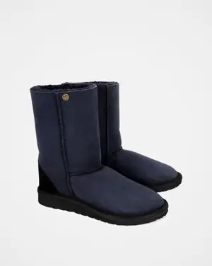 CELTIC & CO. British Original Celt Shearling Boots