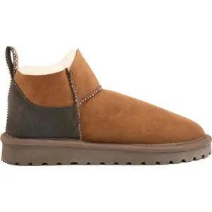 CELTIC & CO. British Braid Trim Super Shortie Boot