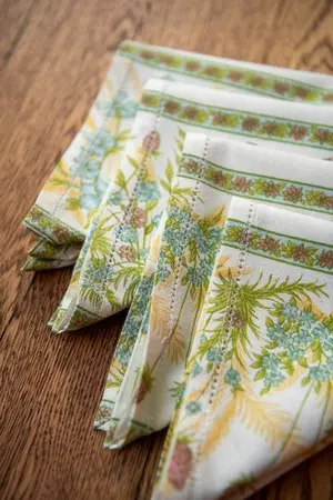 MODERN PRAIRIE Clover Luncheon Napkins