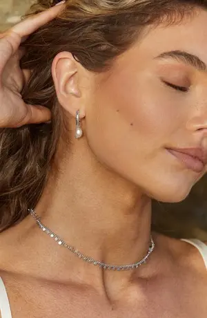 ATOLEA Hammered Pearl Hoop Earrings - Silver