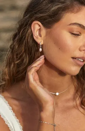 ATOLEA Hammered Pearl Hoop Earrings - Silver