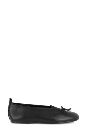 Nine West Smooch Flat