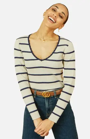 YUMI Metallic Stripe Knitted Ribbed V-neck Top - Ivory