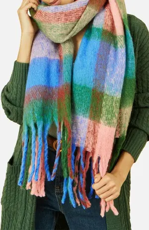 YUMI Oversize Fringe Checked Scarf