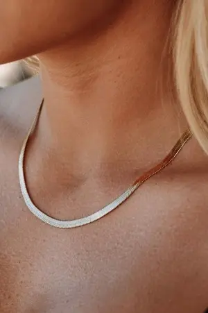 ATOLEA Kauai Herringbone Choker Necklace - Gold