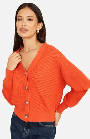 YUMI Relaxed Fit V-neck Cardigan