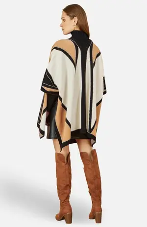 YUMI Colour Block Cape