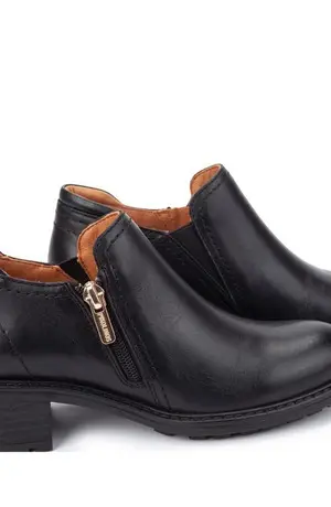 Pikolinos Medina Leather Bootie - Black