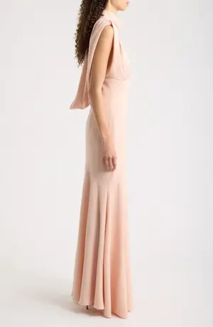Black Halo Adelina Stretch Crepe Gown