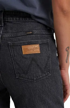 Wrangler Mid Rise Loose Straight Leg Jeans
