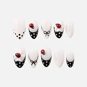 THE ONLY NAILS Ladybug Couturenail Set - Black