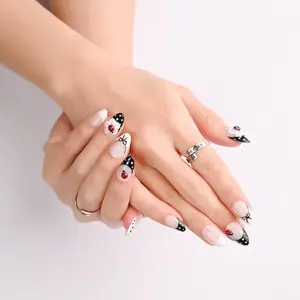 THE ONLY NAILS Ladybug Couturenail Set