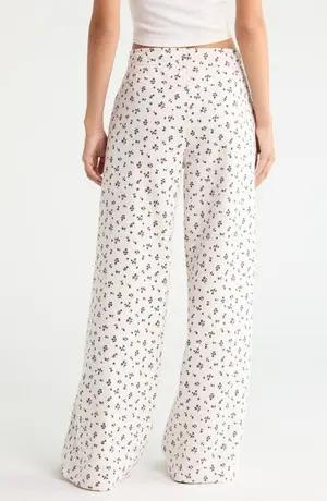 PACSUN Ditsy Floral Wide-leg Sweatpants