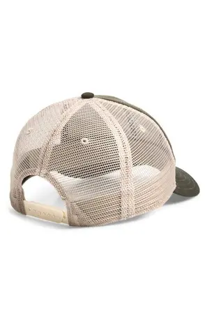 GOORIN BROS Bass Papa Trucker Hat