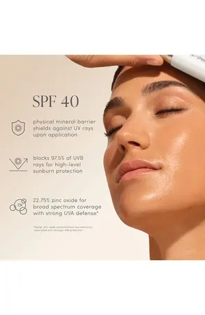 Jane Iredale Glow Fixation Spf 40 Sheer Tint Skin Enhancer - Light Medium To Medium