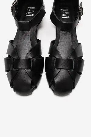 FOREVER & ALWAYS SHOES Falina Leather Sandal - Black