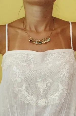 JOIANA JEWELRY Marquise Charm - Melon/gold