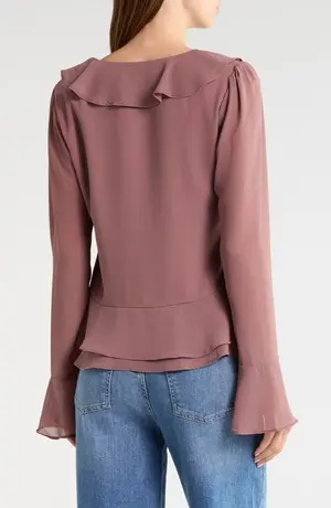 PETAL & PUP Vilma Ruffle Top With Plunge Neck - Mauve