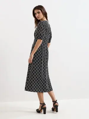 PHASE EIGHT Yasmine V-neck Printed A-line Dress