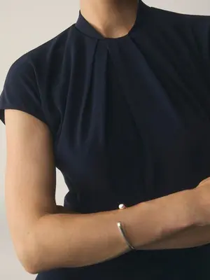The Fold Clever Crepe Rossano Dress - Navy
