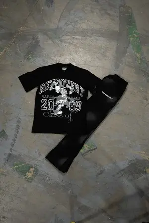 RETROVERT University Skeleton Tee