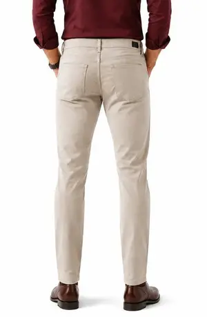 MACEOO Marthyr Slim Fit Performance Pants